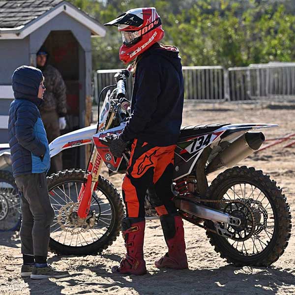 Off the Cuff with Jacqueline Ross | February 2026 | Direct Motocross Canada
